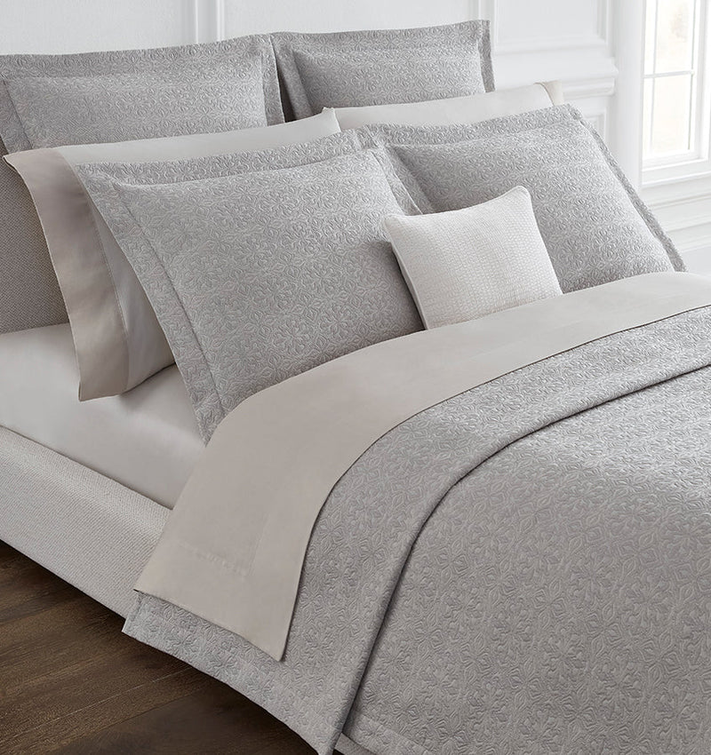 Veroli Coverlet - Luxury Cotton Bedspread | SFERRA