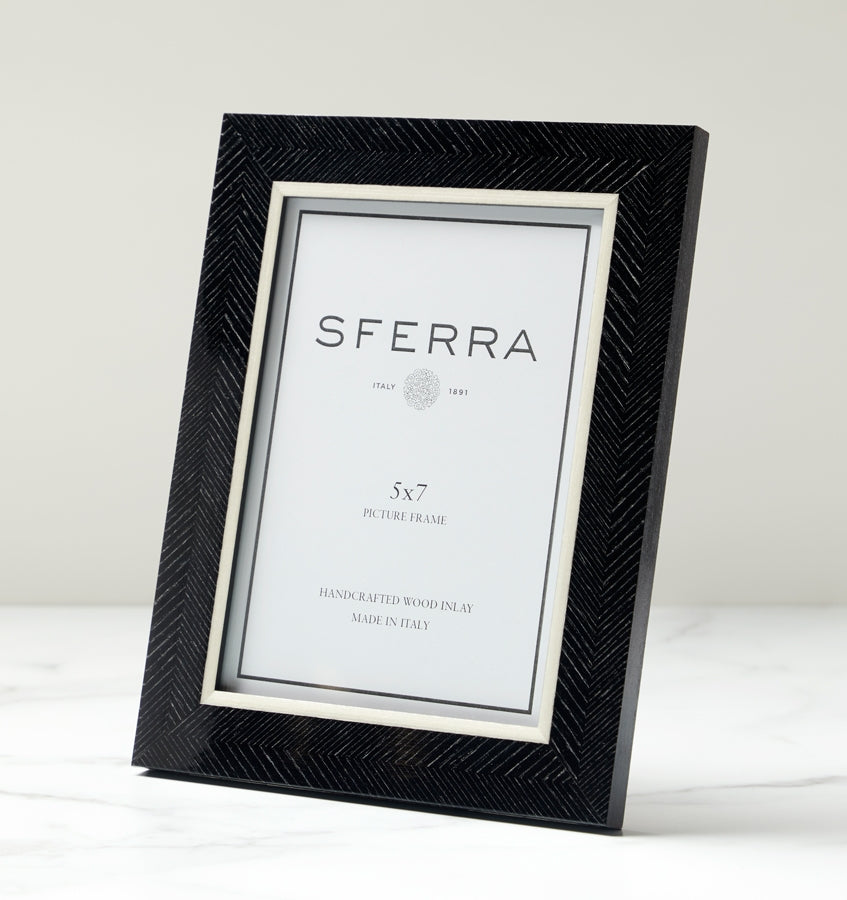 Luxury Picture Frames | Gifts, Décor & Accessories | SFERRA